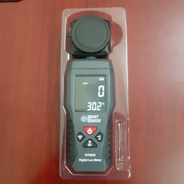 Đồng hồ đo cường độ ánh sáng Smartsensor ST9620 - Minh Trí Vina